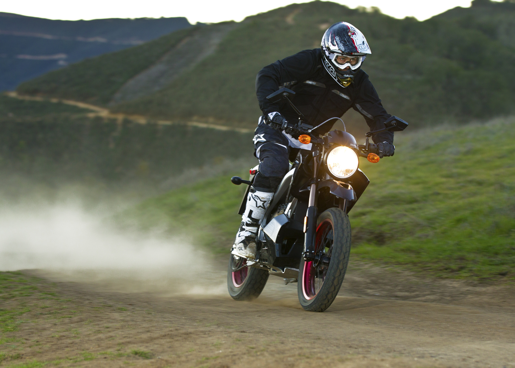 The Exceptionally Low Running Costs Of Electric Motorcycles Len Penzo
